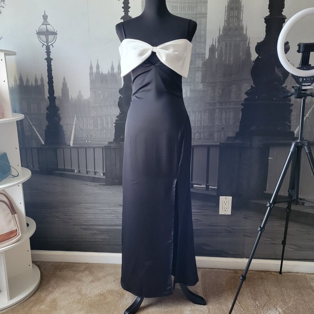 Miss Circle Evening Gown - Gem